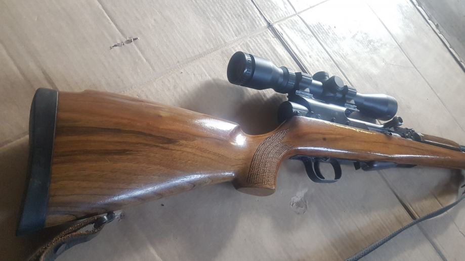 Karabin crvena zastava 7.62x39-SUPER STANJE-PRILIKA--HITNO--