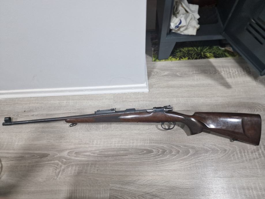 Komplet 3 puske i pistolj