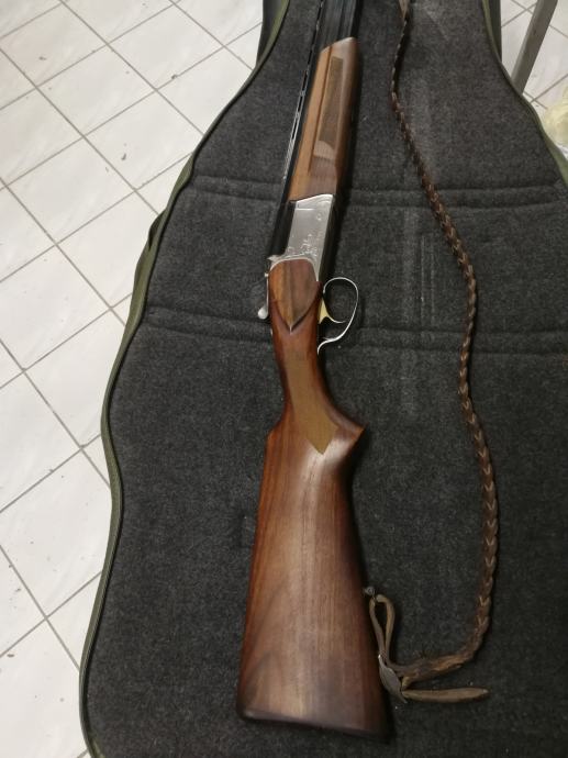 Lovačka puška bokerica IŽ 27, kao nova.