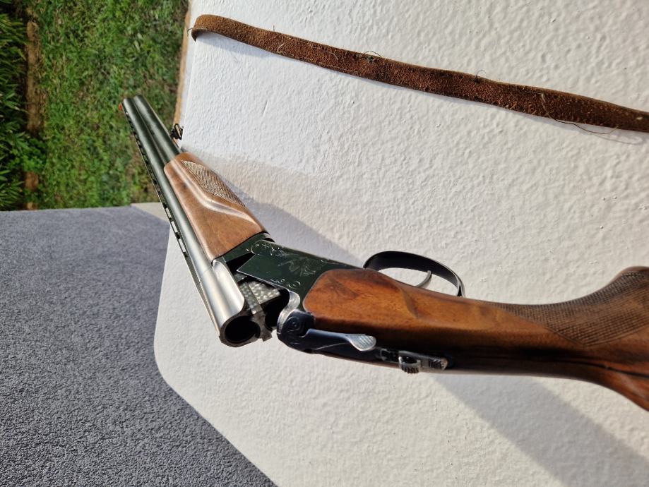 lovačka puška s glatkim cijevima IŽ