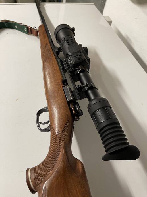 Lovački karabin kalibar 8x57