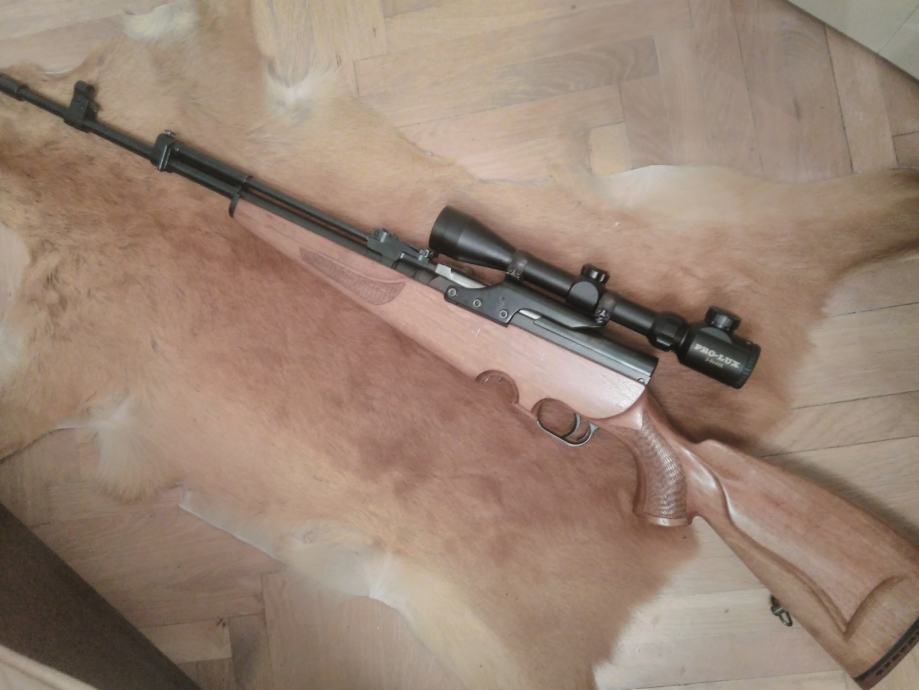 Poluautomatska puška