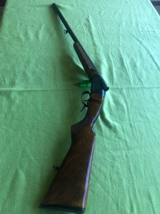 Puška glatkih cijevi IŽ 18em-m kal. 12(12/70)