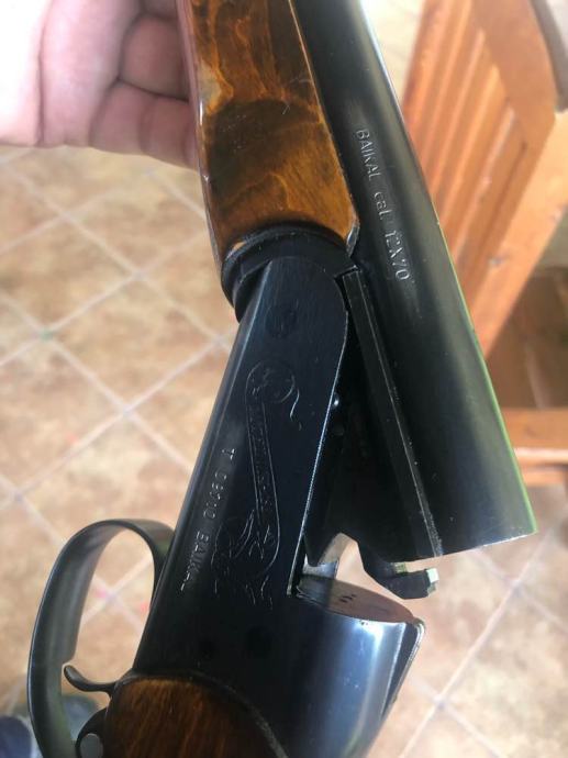 Puška glatkih cijevi IŽ 18em-m kal. 12(12/70)