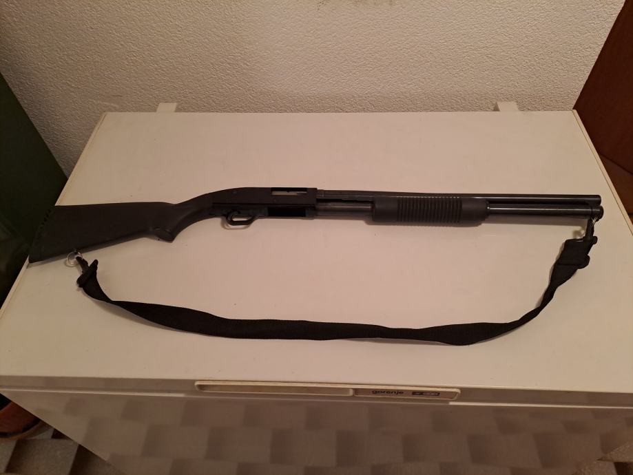 Puška pumperica Mossberg