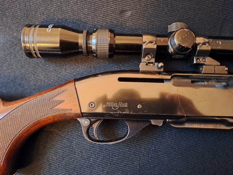 Poluautomat Remington Model Four 30-06