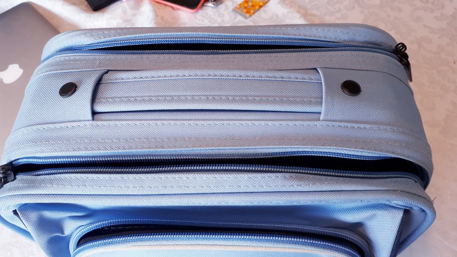 Neseser BENETTON plavi novi