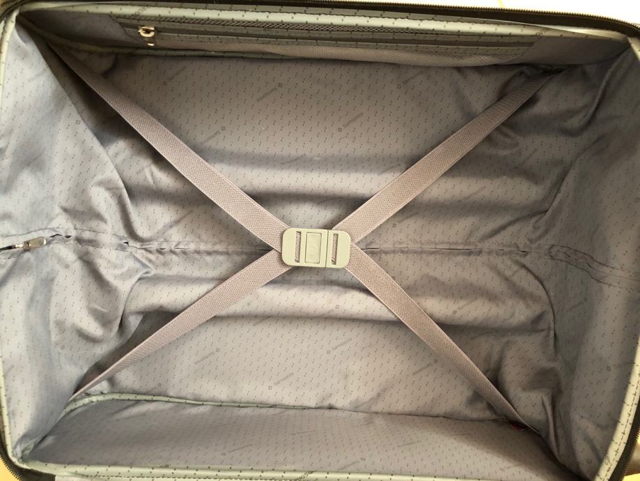 Samsonite kufer cabin size