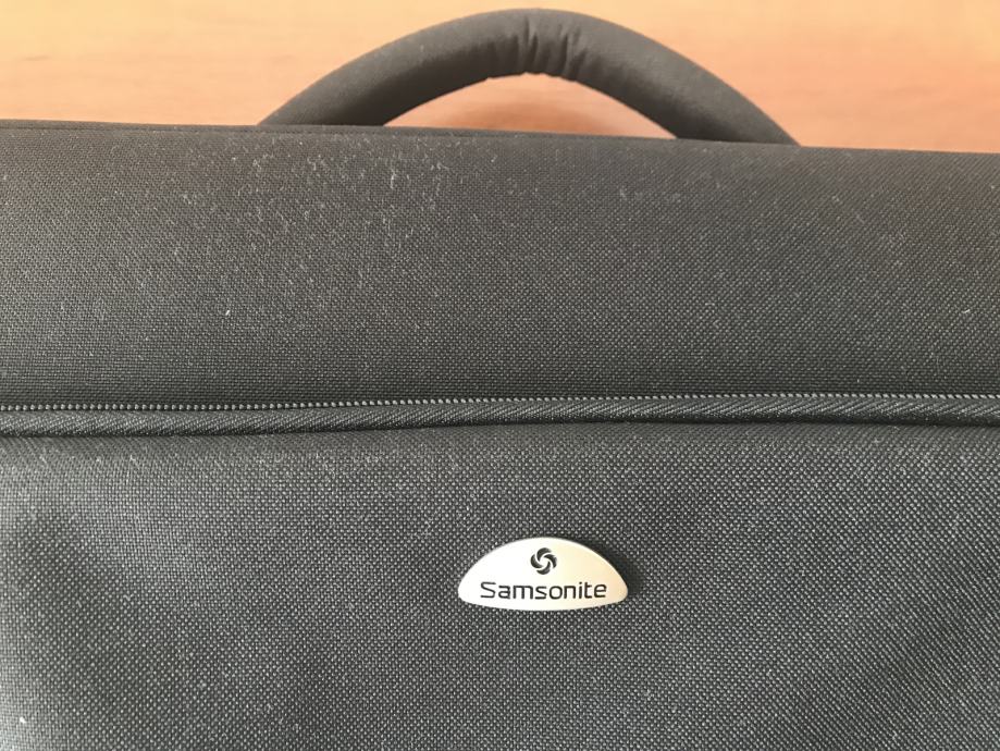 Nova Samsonite putna torba za odijela, preklopna (Dostava Istra)