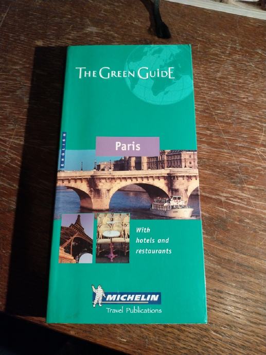 The green guide Paris