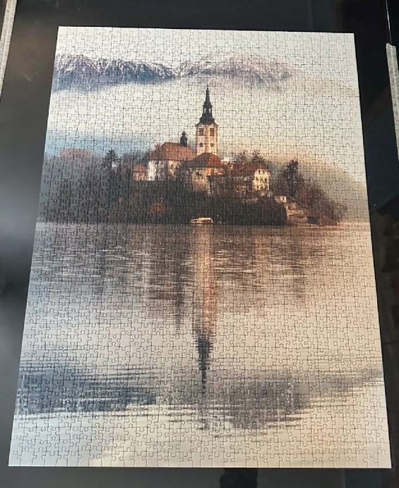 Ravensburger puzzle: Otok želja (Bled) u 1500 dijelova