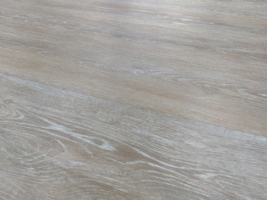 VINIL POD LVT CLICK 9,5 mm RIMSKA PLATANA