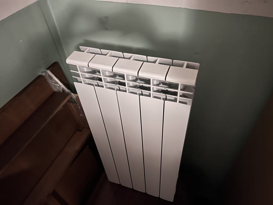 Aluminijski radijator 700