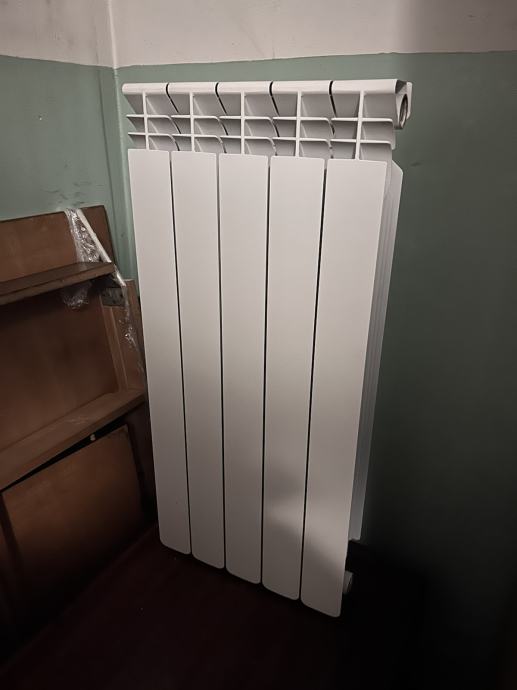 Aluminijski radijator 700