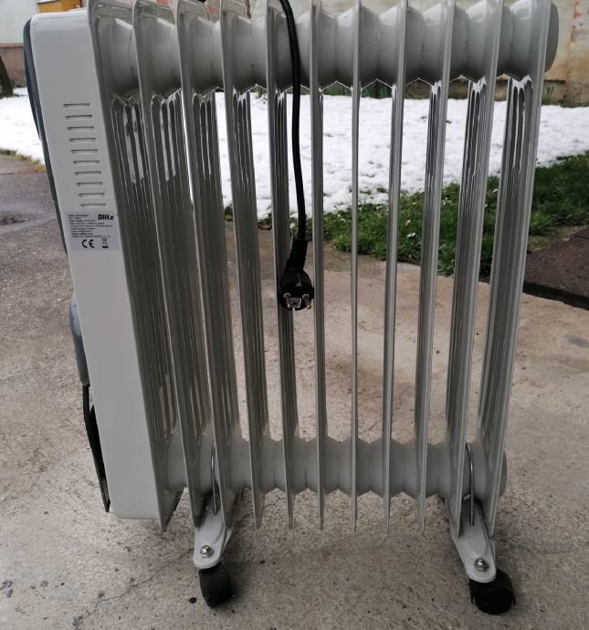 uljni radijator Blitz 2900W