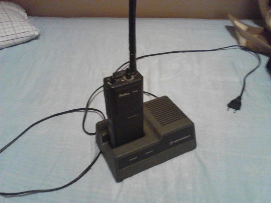 Motorola Radius p210