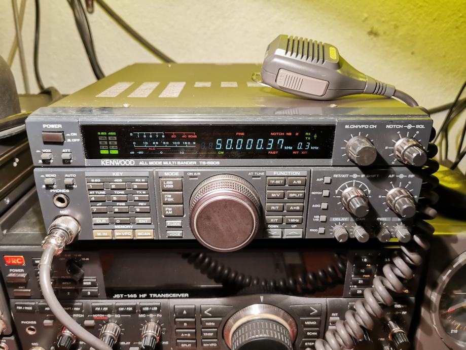 Kenwood TS-690 AT