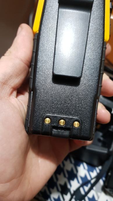 SAILOR SP3520 GMDSS PRIJENOSNI VHF 2 KOMADA + PUNJAC