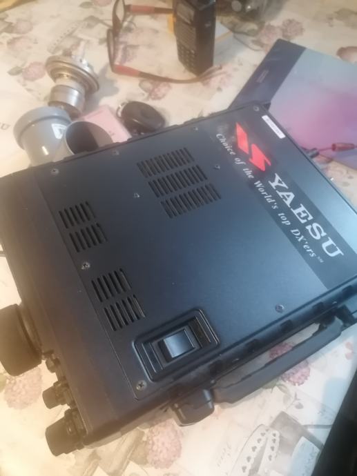 Yaesu FT 897