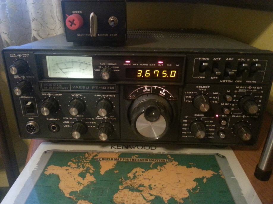 Yaesu FT107M
