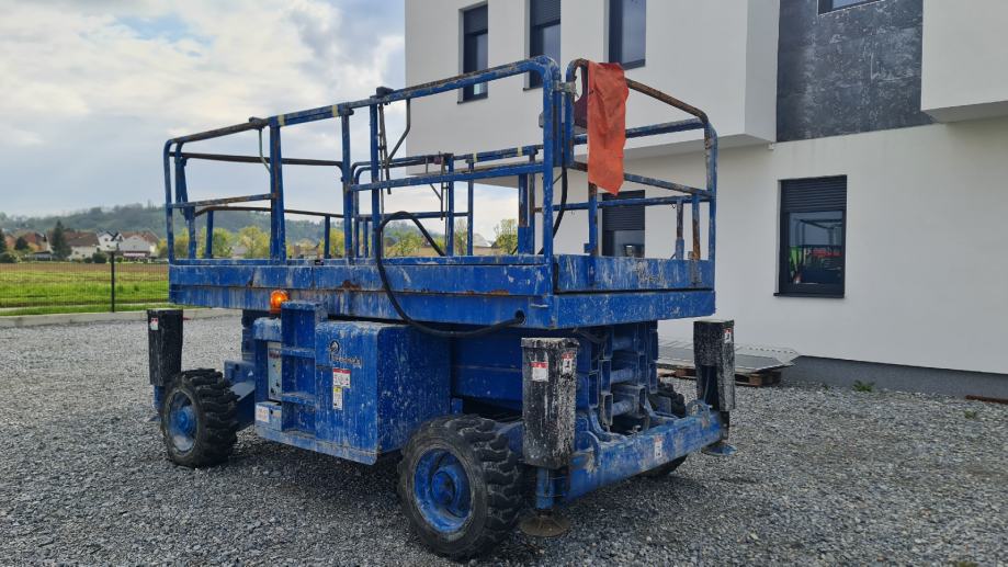 HAULOTTE*H12SXL*samohodna škarasta platforma*12m*4x4*DIESEL*