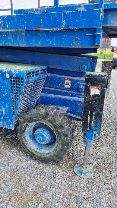 HAULOTTE*H12SXL*samohodna škarasta platforma*12m*4x4*DIESEL*