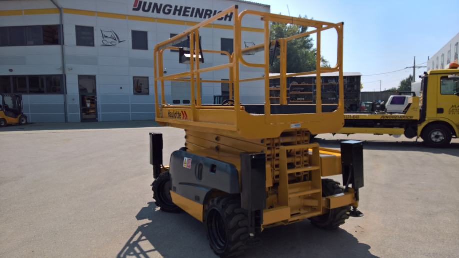 SAMOHODNA PODIZNA PLATFORMA HAULOTTE COMPACT 12 DX SA POGONOM 4 x 4