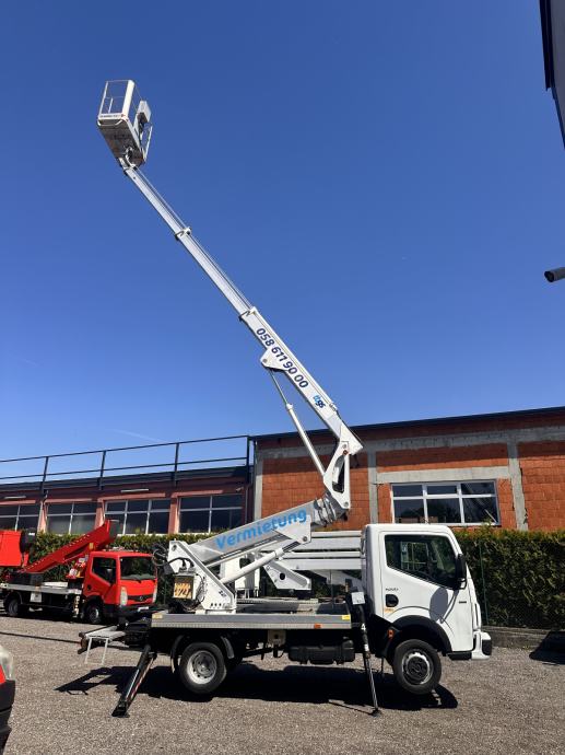 Teleskopska radna platforma MULTITEL MX200 na NISSAN