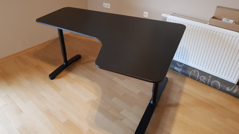 Kutni radni stol Bekant - Ikea