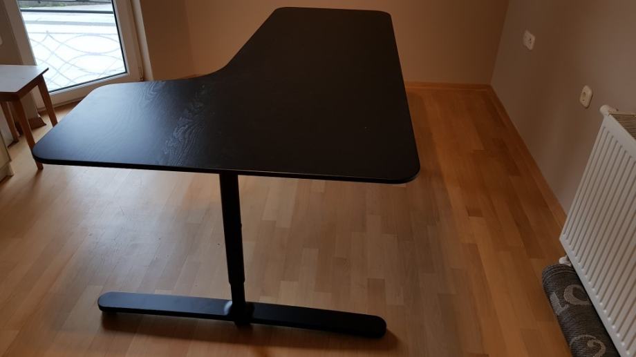 Kutni radni stol Bekant - Ikea