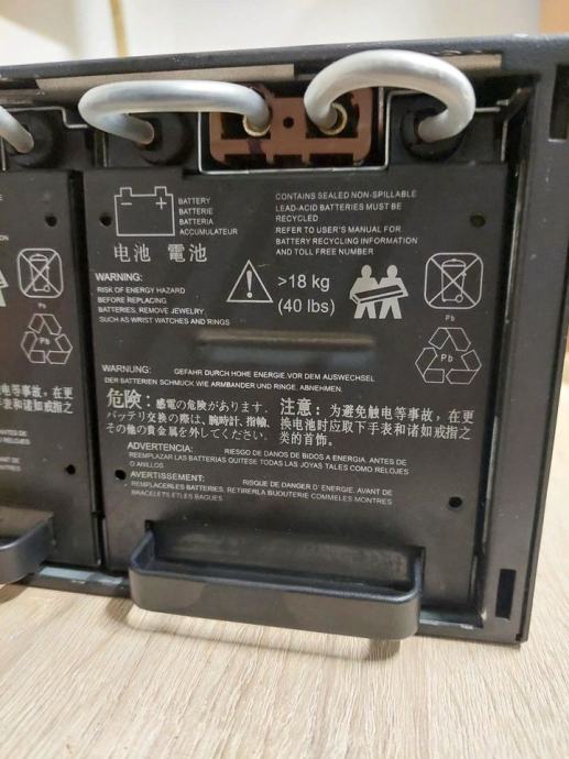 APC Smart-UPS RT, 6000 VA, 230 V