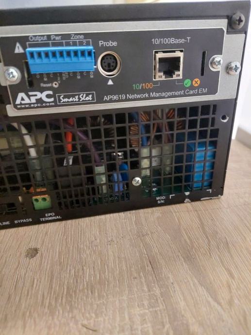 APC Smart-UPS RT, 6000 VA, 230 V