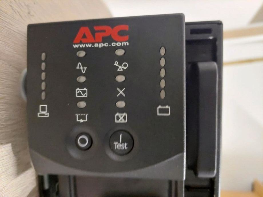 APC Smart-UPS RT, 6000 VA, 230 V