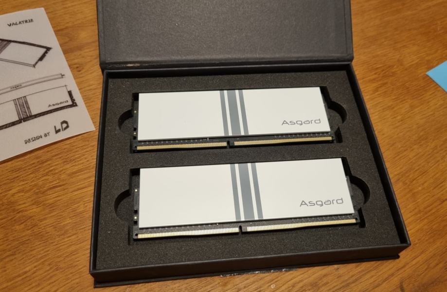 Asgard Valkyrie V5 4 x 8 GB DDR4 3600 MHz