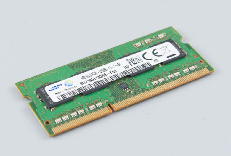 Samsung-4GB-1Rx8-PC3L-12800S-11-13-B4-DDR3-1600MHz-Low-Voltage-RAM