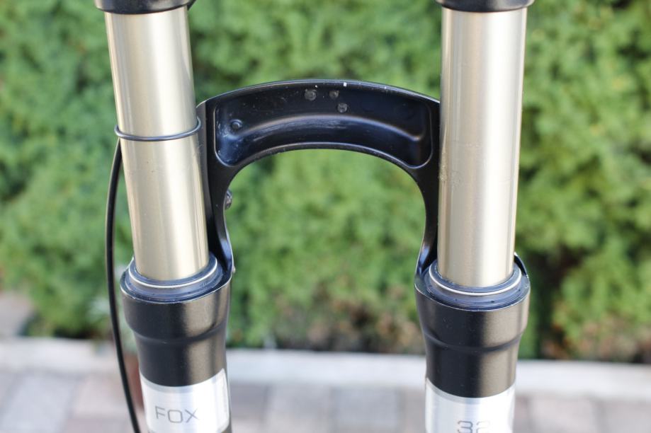 Fox 32 F100 RL- Remote, 100 mm, 26