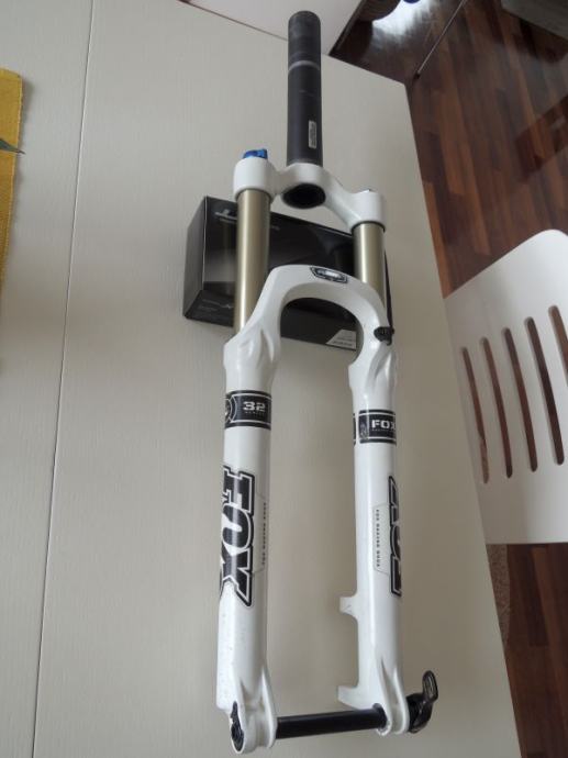 Fox 32 Float RL open bath 150mm 15QR + V-1 DH lula