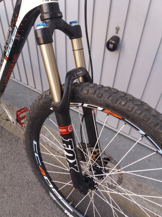 Fox float Evolution 130