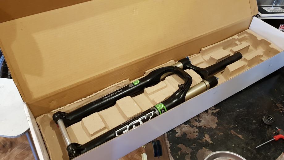 FOX Float Evolution CTD 32mm 29