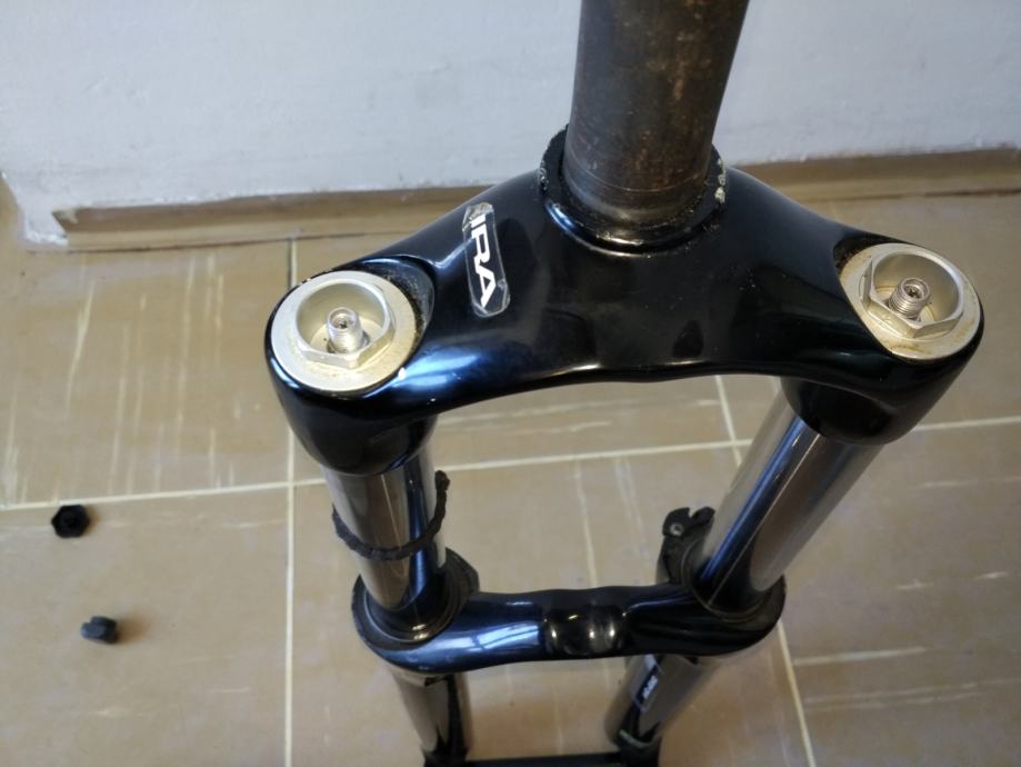 Marzocchi Bomber Drop Off 4