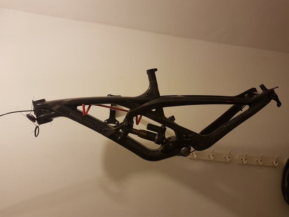 Polygon N9 Colossus, Carbon, size Small 650b