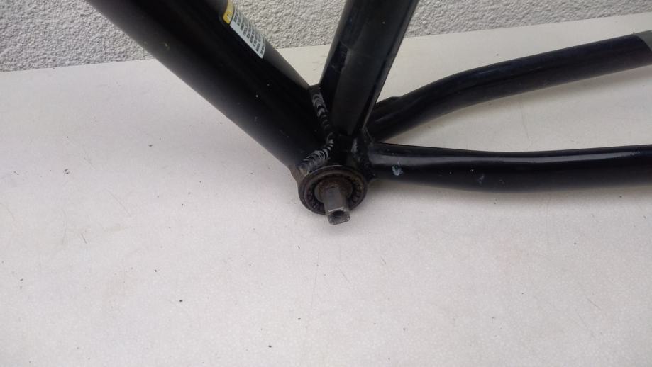 Trek 6700 SLR rama 26,S,disk+V-brake,atraktivna,jako lagana,oprema