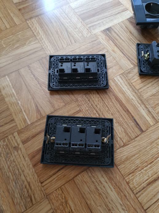 Vimar uticnice i prekidaci