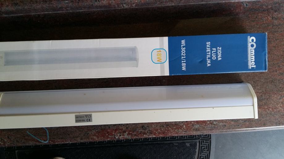 Podelementna i neonska lampa