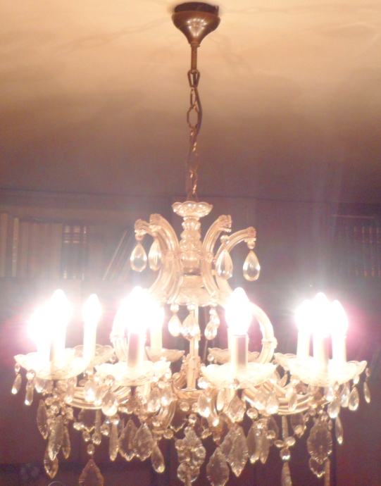 predivan kristalni luster