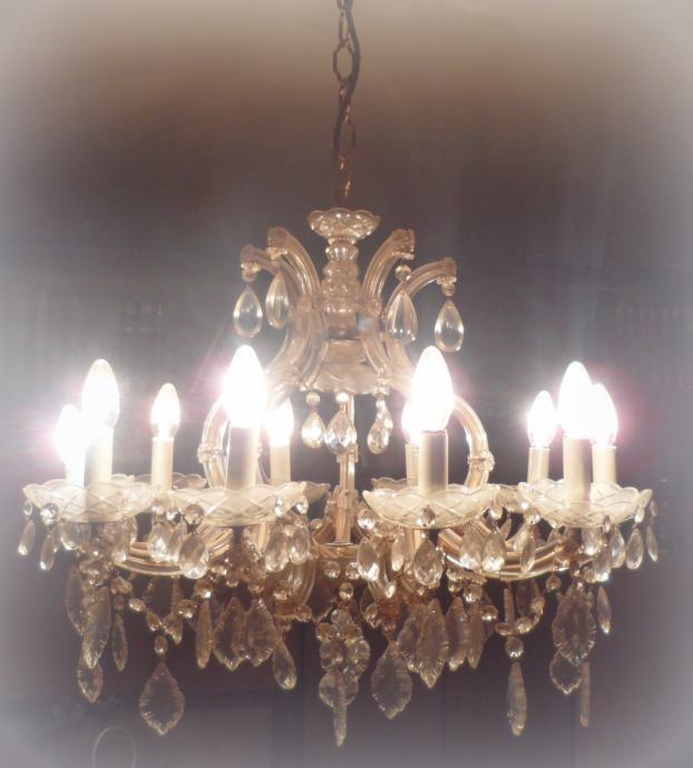 predivan kristalni luster