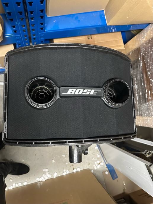 Bose razglas + Dynacord mix