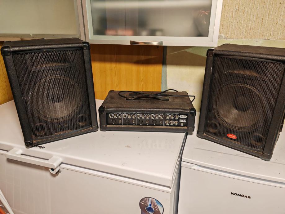 Razglas sa zvučnicima