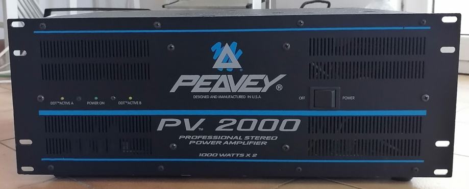 Pojačalo Peavey PV2000