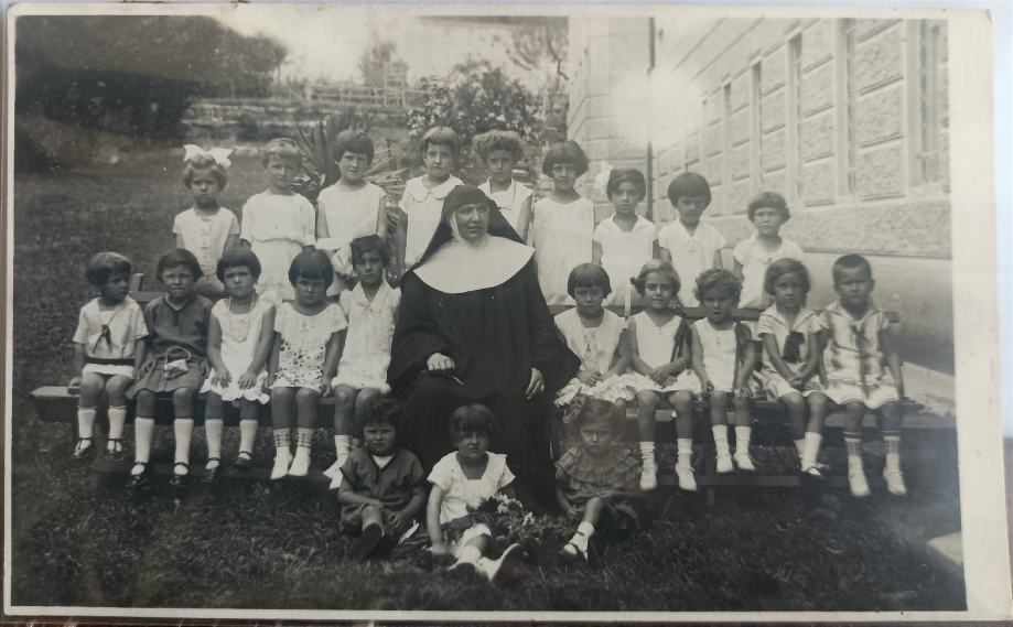 Fiume Rijeka, Sirotište tridesetih